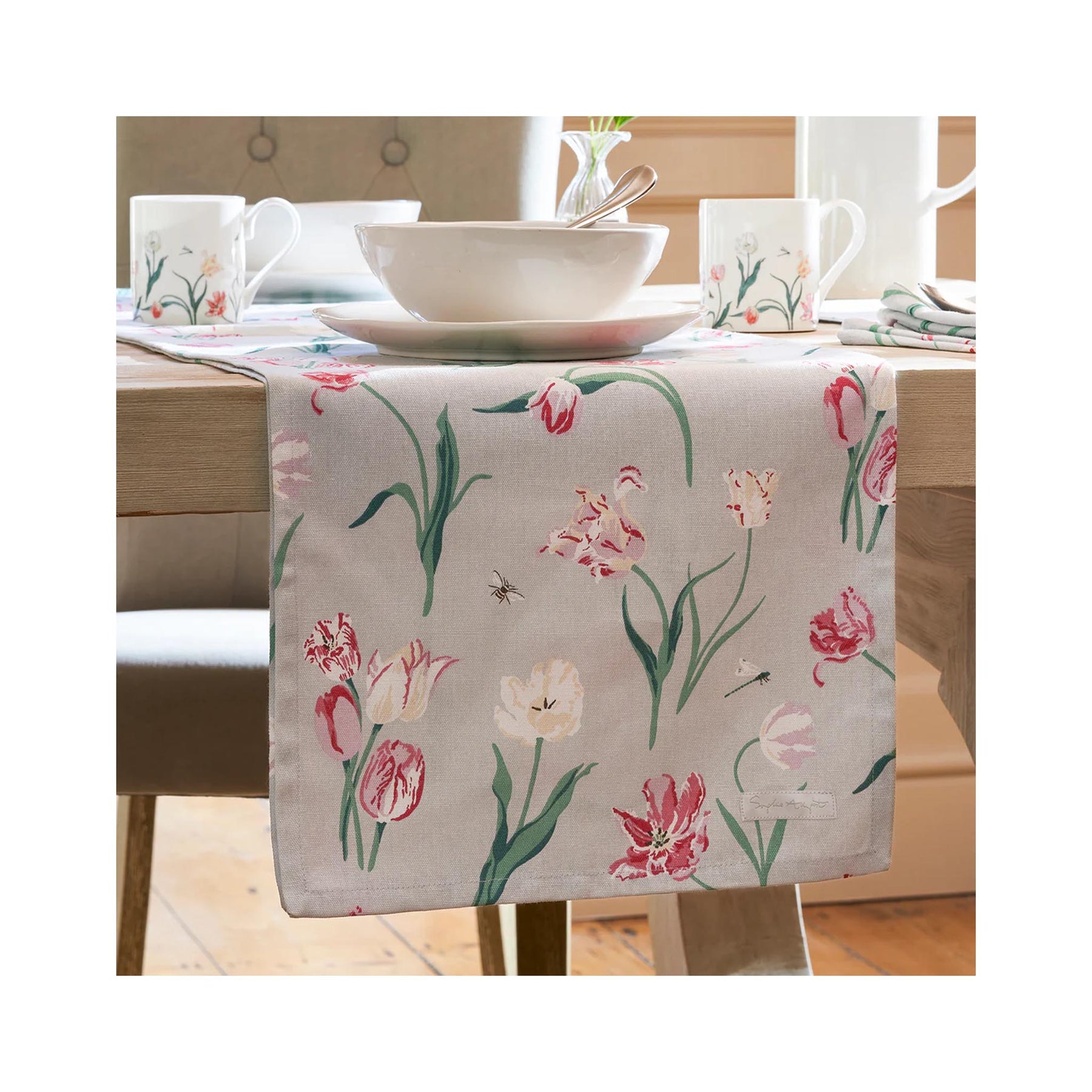 Sale– Greentail Table